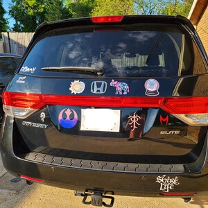 World of Warcraft inspired Hunter class icon vinyl decal | Etsy