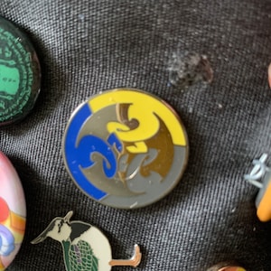 SPLATOON 3 Brands Graffiti 2.5cm Metal Pins Unofficial - Etsy