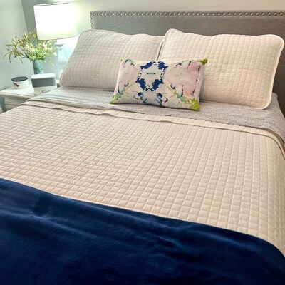 OUTDOOR Scratchy Dots Throw Pillow or Cover, Olive/white 14 X 20 Lumbar ...