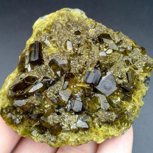 Garnet on Mica From Shegar Gilgit Baltistan Pakistan. - Etsy