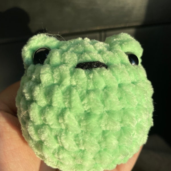 Crochet Mini Frog Plushie Amigurumi Plush Frog Plush Cute Frog Froggie ...