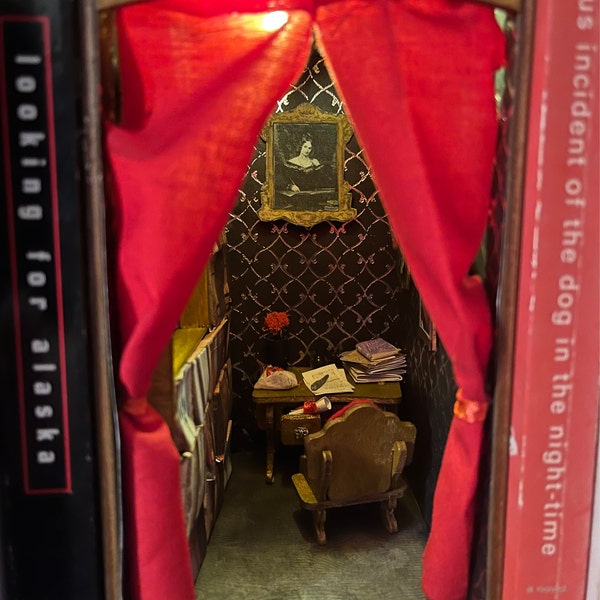 Book Nook Kit, Diorama, 'mirror Wall Kit' Diorama Book Nook (MR), Blank ...