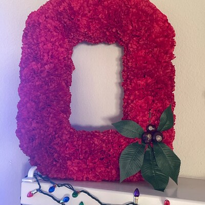 THE Official OSU Block O Wreath With Over 100 Red Silk Carnations, Real ...
