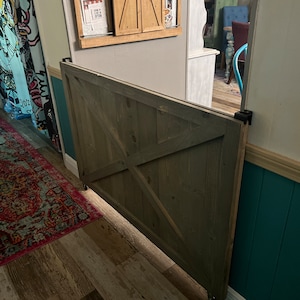 Rolling Baby Gate, Farmhouse Dog Gate Barn Door Baby Gate, Barn Door ...