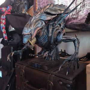 Alien Isolation Working Joe NECA Scale 1:10 7" - Etsy