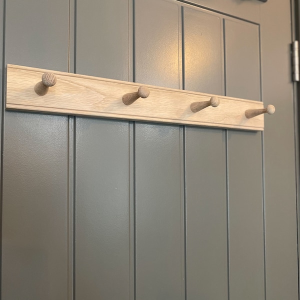 Solid Oak Shaker Peg Rail Traditional Old Vintage Style Coat Peg Rack ...