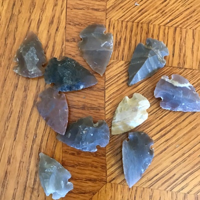 10 Arrowheads Authentic Hand Crafted Agate Stone Arrow Heads Randomly ...