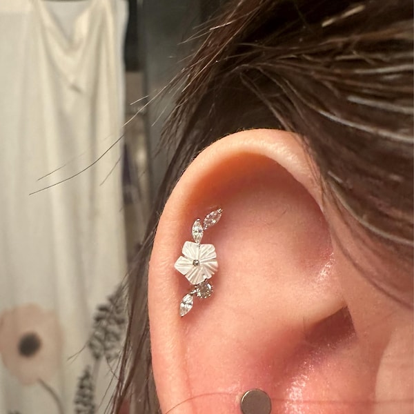 Shell Flower Cartilage Earring Tragus Stud Jewelry Helix Earring Tiny ...