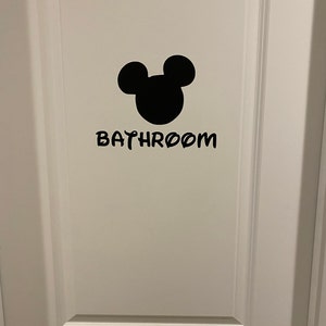 Cat Bathroom / Litter Box Vinyl Decal - Etsy