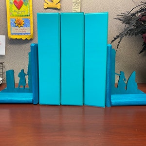 Outlander Bookends/outlander Gift/scotland/book Shelf/craigh - Etsy