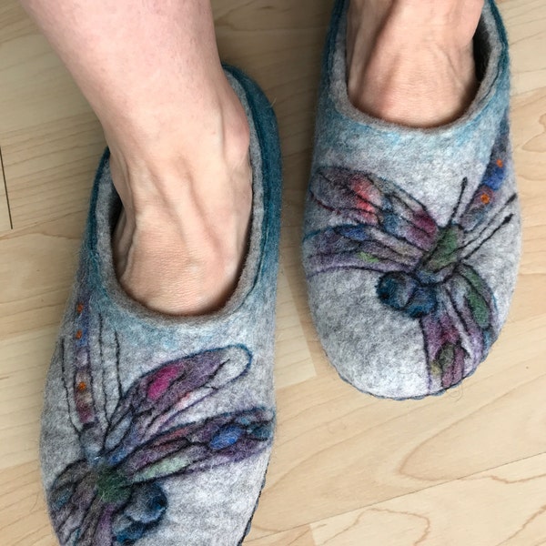 Dragonfly Art Felted Slippers for Women, Grey and Emerald Green Wool ...