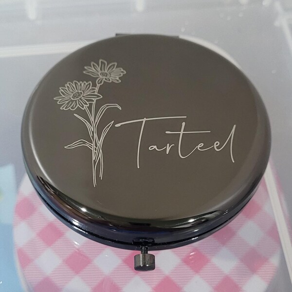 Personalised Desk Plaque With Light and Names, Fancy Office Desk Decor ...