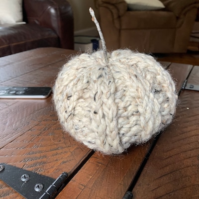 Chunky Pumpkin Knitting Pattern, Easy Knit Pumpkin Pattern, Beginner ...