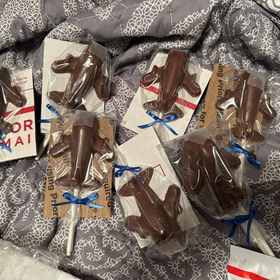 12 Chocolate Foot Pops Foot Favors Baby Feet Favors Chocolate Feet ...