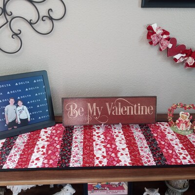 Quilted Table Runner, Navy and Dark Red Runner, Quilted Farmhouse ...