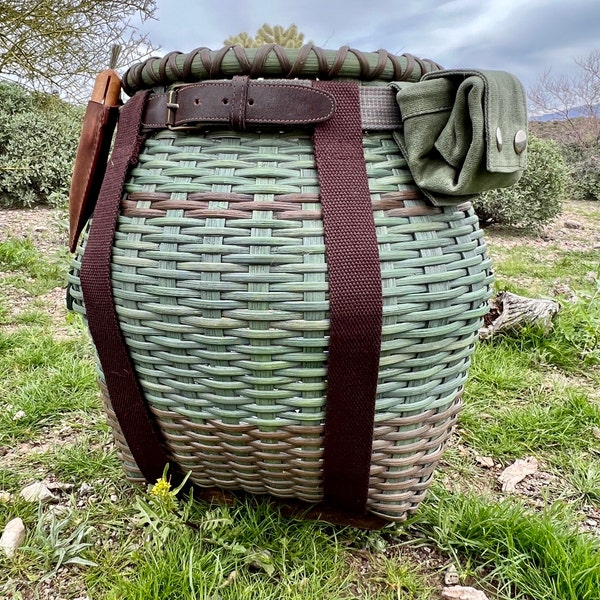 Adirondack Pack Basket- Foraging Backpack - “red-shouldered Hawk“ - Etsy