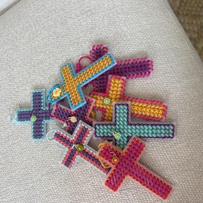 28 Piece Easter Plastic Canvas Precut Shapes Easter/spring Baskets, 3 ...