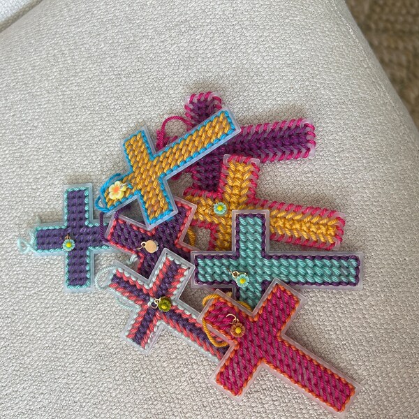 Set or 6 Peeps Bunnies Plastic Canvas Cut Outs, Needlepoint Craft. 6 ...