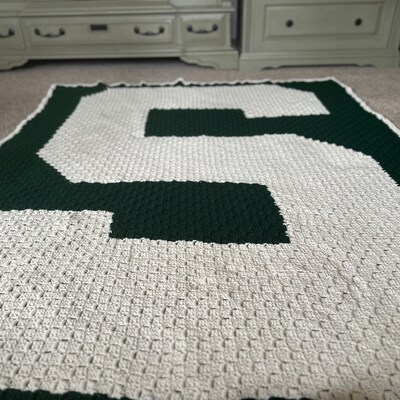 Football in Field Afghan C2C Crochet Pattern, Written Row Counts, C2C ...