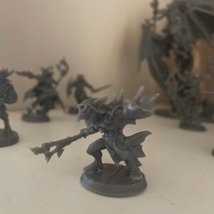 Swordsman Hero DnD Miniature Tabletop RPG DnD Mini D&D | Etsy