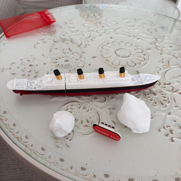 Floating Titanic Toys, Titanic Bath Toy, Titanic Toy for Kids ...