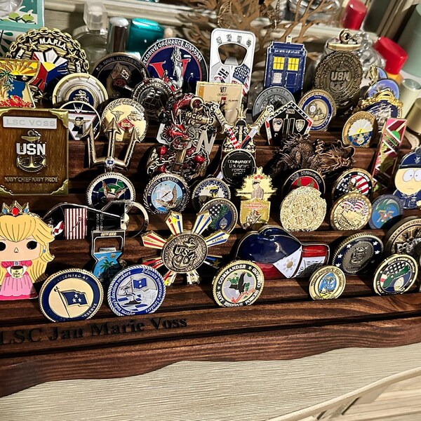 Coin Display Stand for Desk CUSTOM OPTIONS Collection Exhibit Rack ...