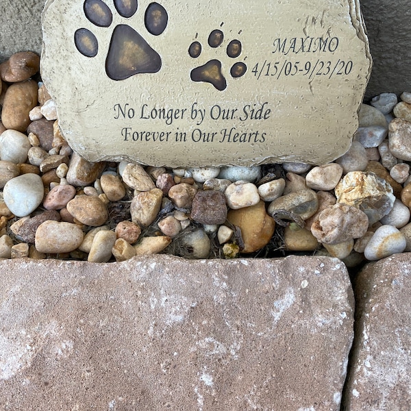 100% Personalized Pet Memorial Stones for Dogs or Cats, Pet Garden ...
