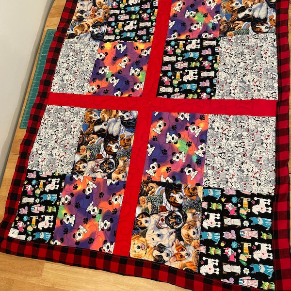 Paw Print and Bones Edge to Edge Quilting Design: Dog Continuous Line ...