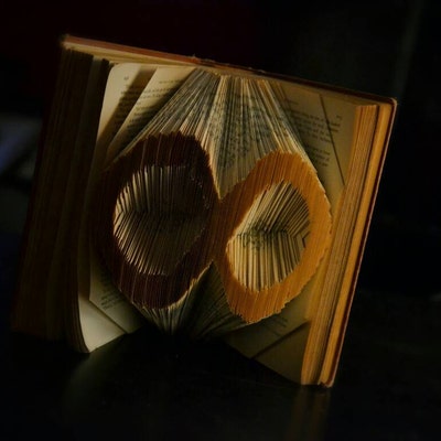 Book Folding Pattern for an INFINITY Symbol - Etsy