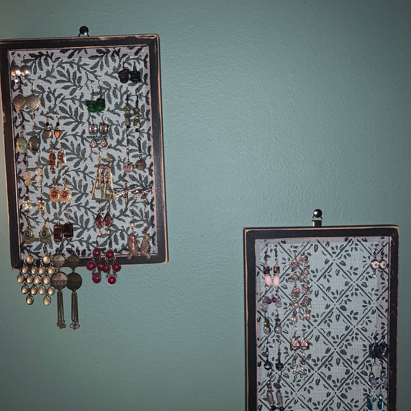 Wooden Stud Earring Holder | Wood Jewelry Organizer | Standing Jewelry ...