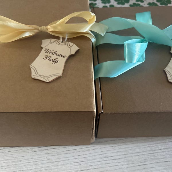 Deluxe Gift Box for Expecting Parents Gift Box for Mom and Dad Gift Box ...