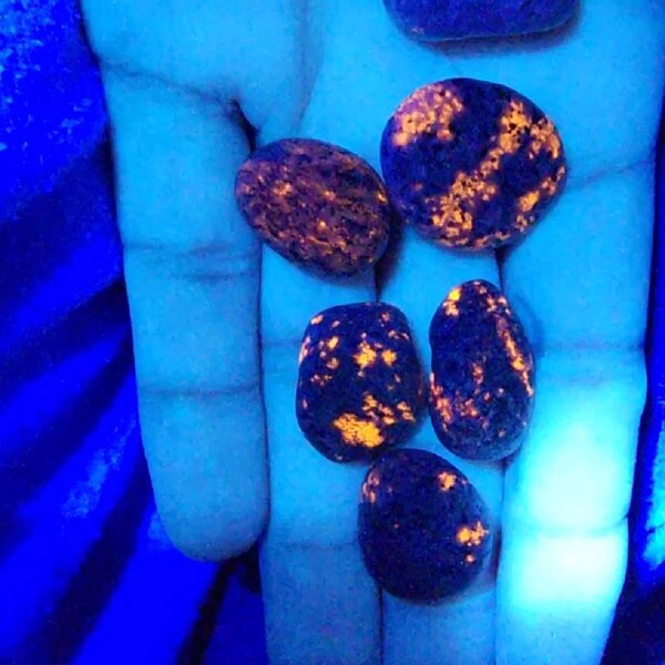 Real Yooperlites Emberlites Found at Lake Superior - Etsy