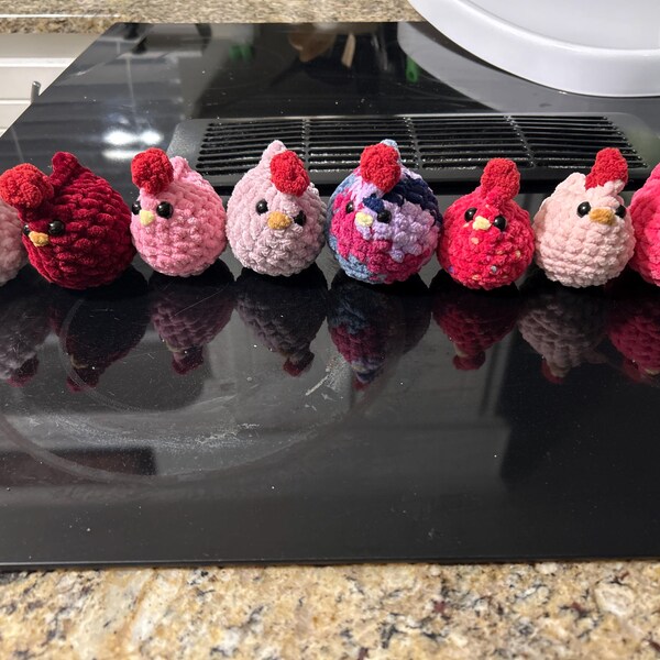 Handmade Crochet Amigurumi Mini Chickens, Keychain, Pocket/desk Pet ...