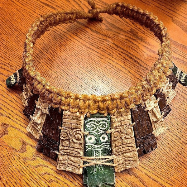Survivor TV Show Season 20 Heroes Vs. Villains Immunity Necklace Prop ...