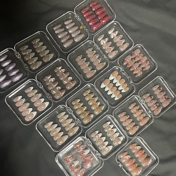 Custom Design No.62 Press on Nails for the Custom Nails Please Message ...