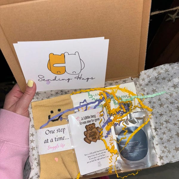 ULTIMATE TEENAGE GIRL Pick Me up Birthday Spa Treat Gift Box, Teenage ...