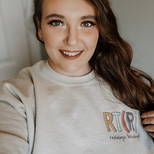 RT(R) Sweatshirt | Radiologic Technologist Shirt | Rad Tech Radiology ...
