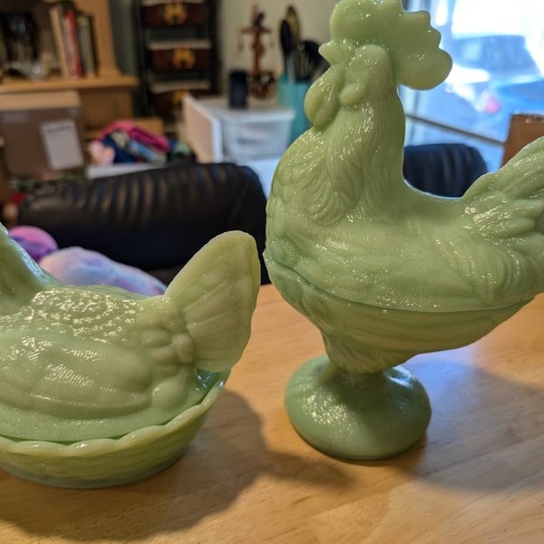 Jadeite Depression Style Glass Nesting Chicken Hen on Nest Candy Dish W ...