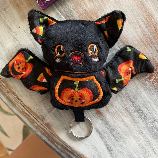 Bat Plush Keychain, Kawaii Backpack Charm, Pastel Goth Bat, Halloween ...