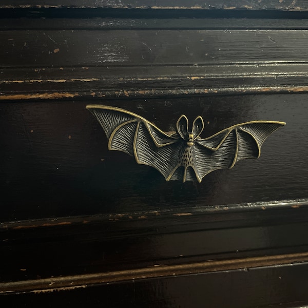 Bat Drawer Knobs / Bat Cabinet / Gothic Home Decor / Animal Shaped ...