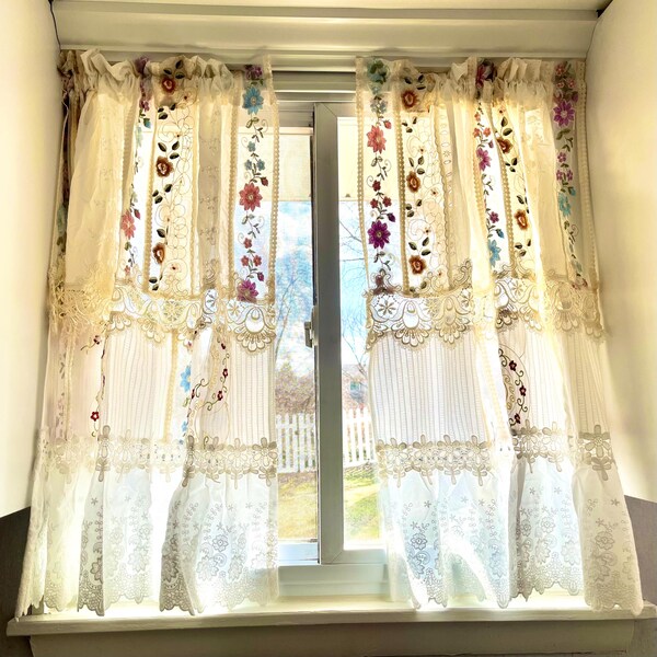 Elegant French Country Cottage Colorful Fabric Mediterranean Romantic ...