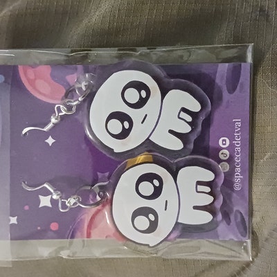 Tbh Creature 1.5 Acrylic Charm Kawaii Cute Anime Art LGBT Pride ...