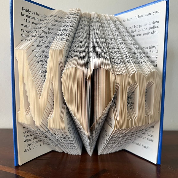 MOM or MUM W/heart Book Folding Pattern — 215 Folds (430 Numbered Pages ...