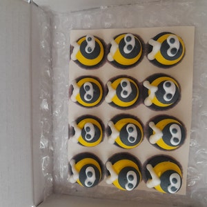 Edible Sugar Bees Fabulous & Handmade in the UK - Etsy