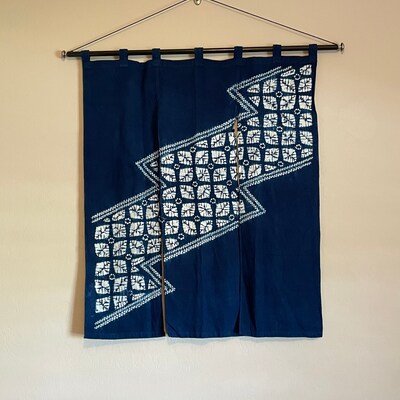 29 48 Stained Hanging Rod for Quilt, Tapestry, Banner, Wall-hanging ...