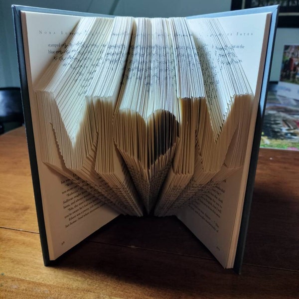 16 Folded Book Art Patterns and Book Art Projects, Book Folding ...