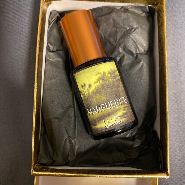 BLACK CAT || Animalic Leather & Musk With Civet, Earthy, Spicy Notes ...