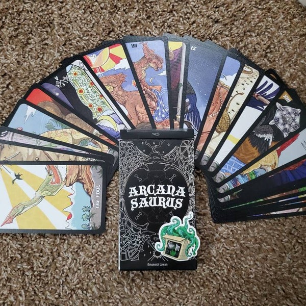 Cthulhu Mythos Poker Double Set green Edition, Black Edition & Dealer ...