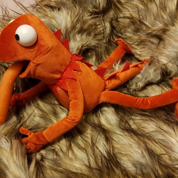 PDF Pattern Tiny Tim 17 Inches Tall Poseable Frog Includes Patterns for ...