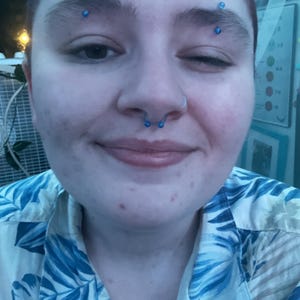 Magnapin How to Wear a Brooch or Pin Without Putting a Hole or ...